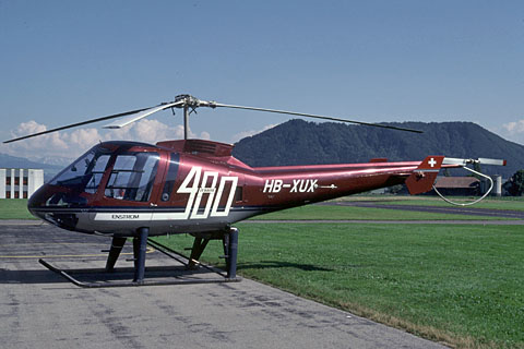 HB-XUX Enstrom480 by SwissHeli.com
